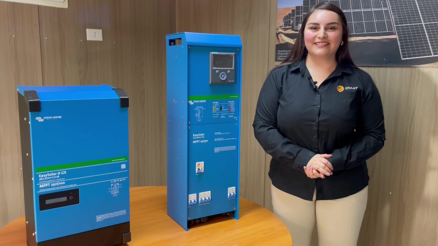 Unboxing en Español: EasySolar-II GX de Victron Energy - EMAT Chile